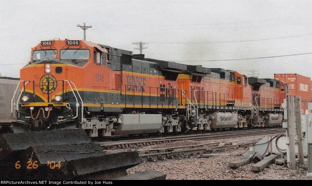 BNSF 1046 East